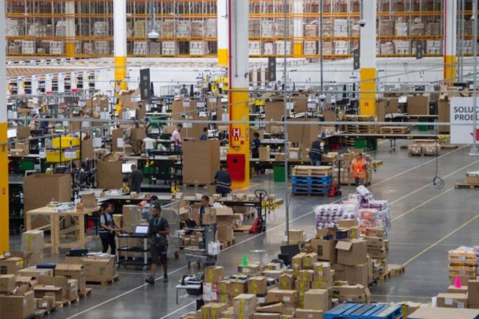 Amazon abre em Cajamar seu primeiro centro de distribuição na América ...